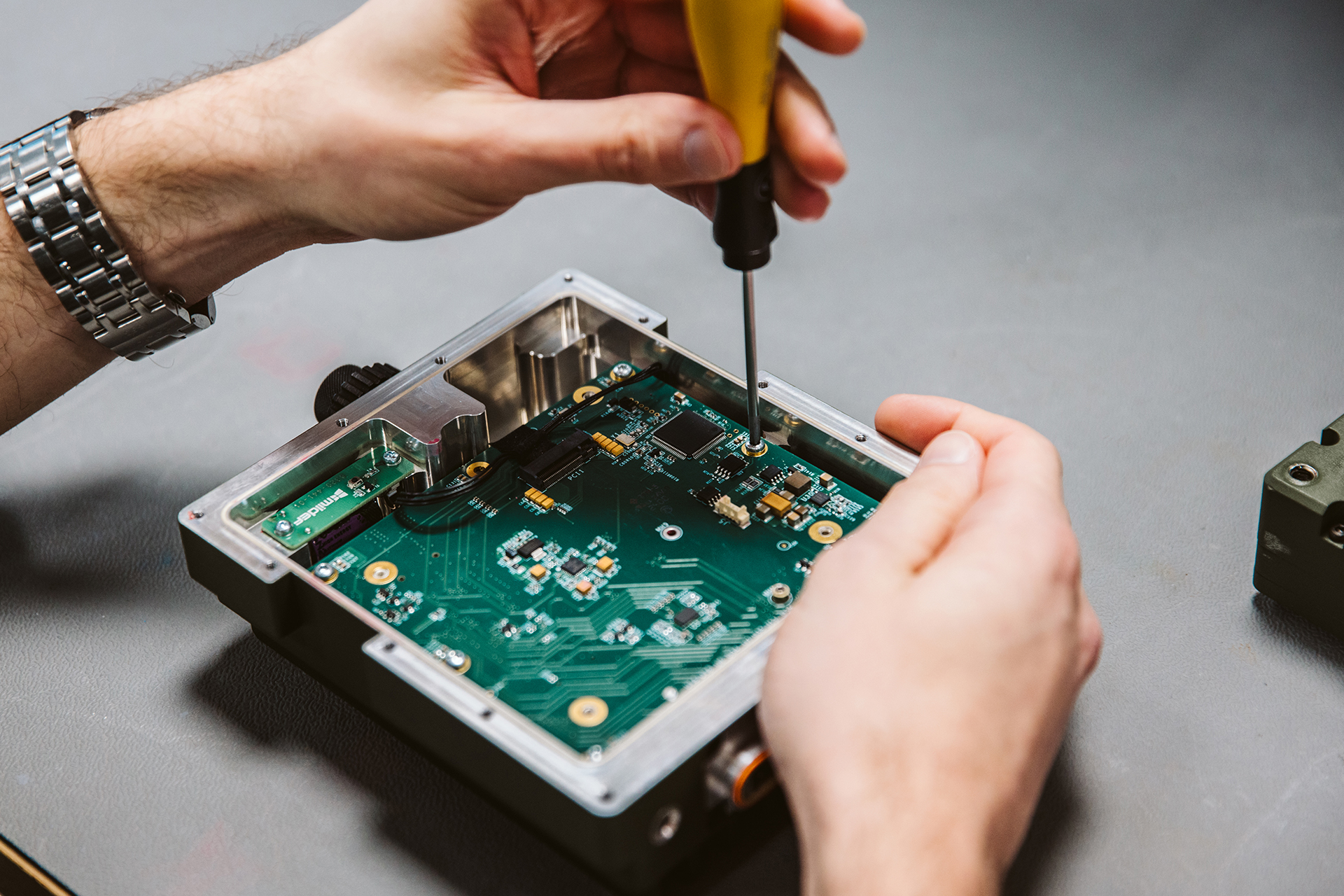 Product support - MilDef - WE ARMOR IT.